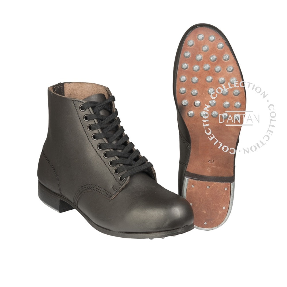 Paire de Brodequins Allemands Reproduction – COLLECTION D'ANTAN